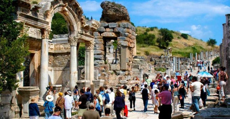 4 Days Ephesus, Pamukkale and Cappadocia Tours | Turkey Tour